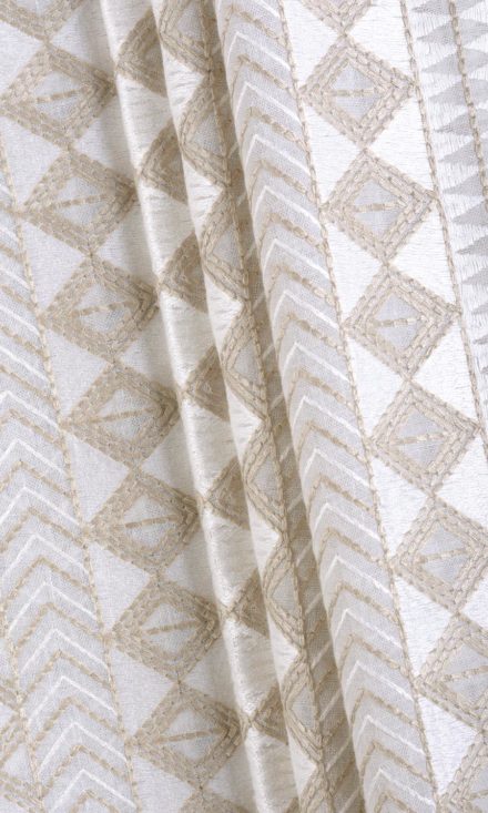 'Tipari' Geometric Patterned Fabric (White/ Gray/ Beige)