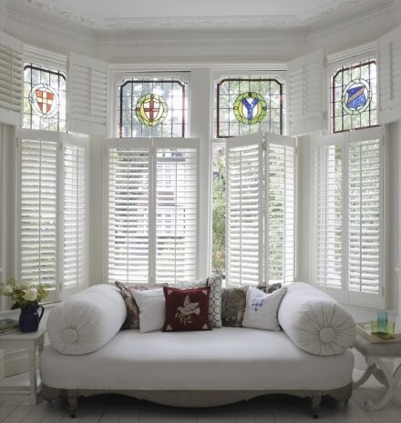 Farmhouse Window Treatments I Ideas for Modern & Rustic
