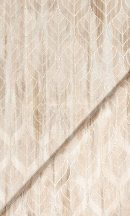 'Victorian Wisp' Petal Patterned Window Curtains (Pale Beige/ Brown)